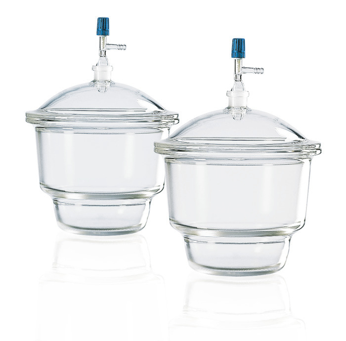 Desiccators with socket in lid, Boro 3.3, with stopcock | BRAND